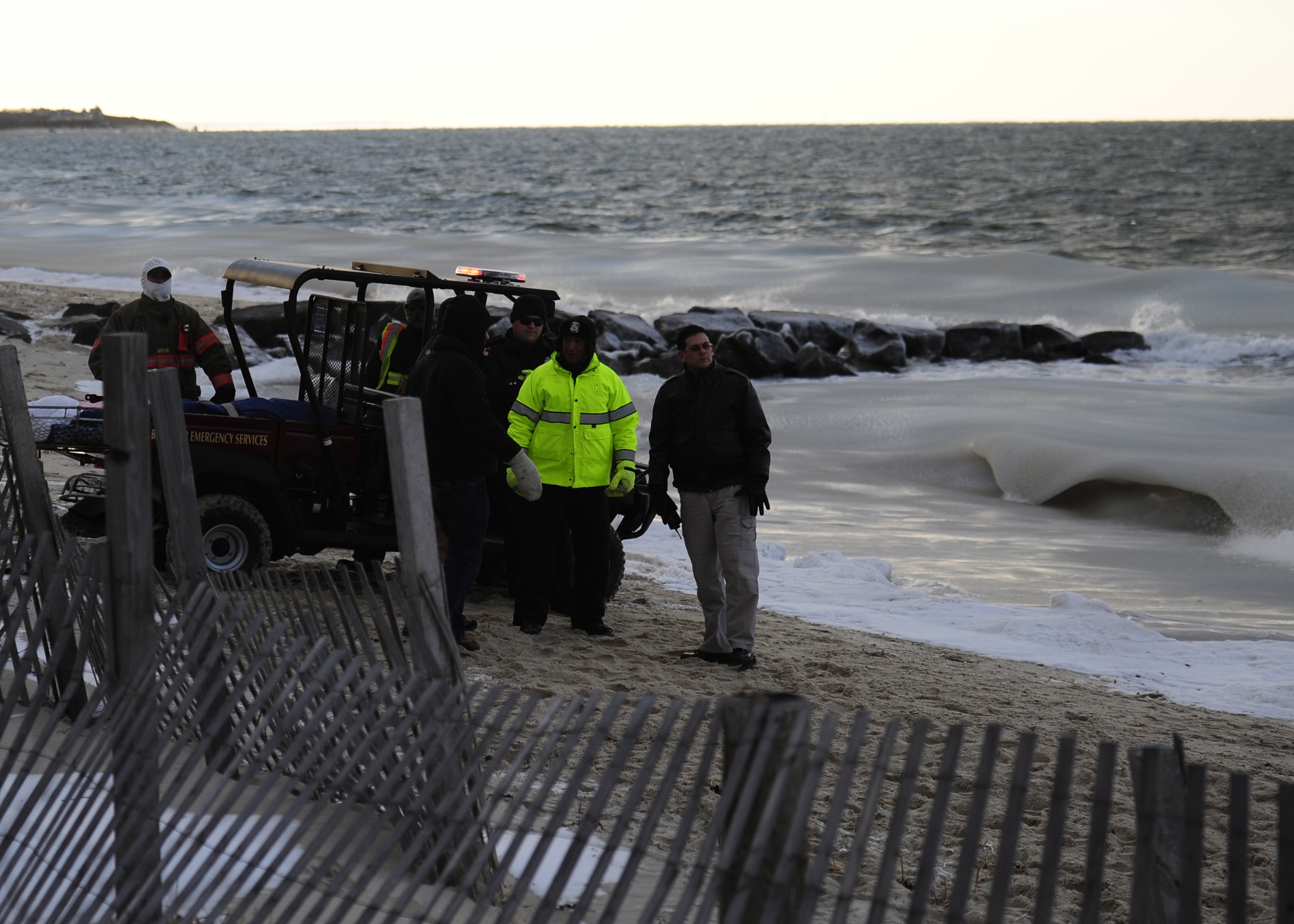 Vineyard Gazette | Aircraft accidents | News Update: Monday, Jan. 16 ...