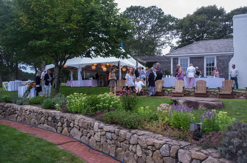 Vineyard Gazette | | Angels of the Island