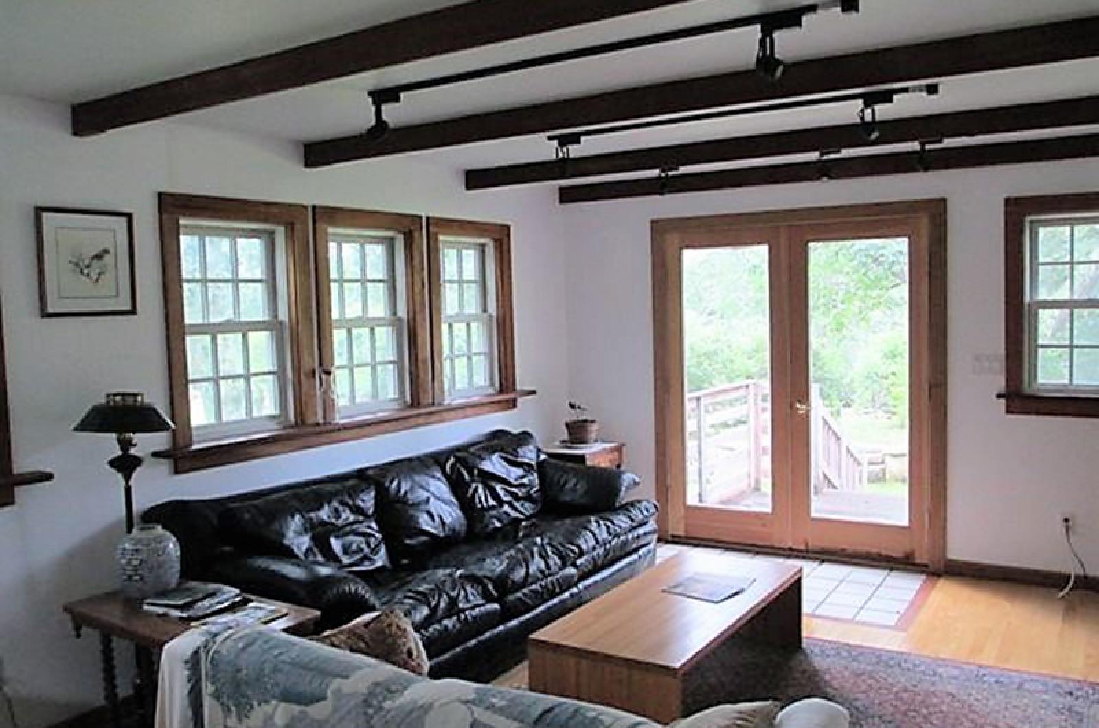 Vineyard Gazette | | Aquinnah First Time Offered